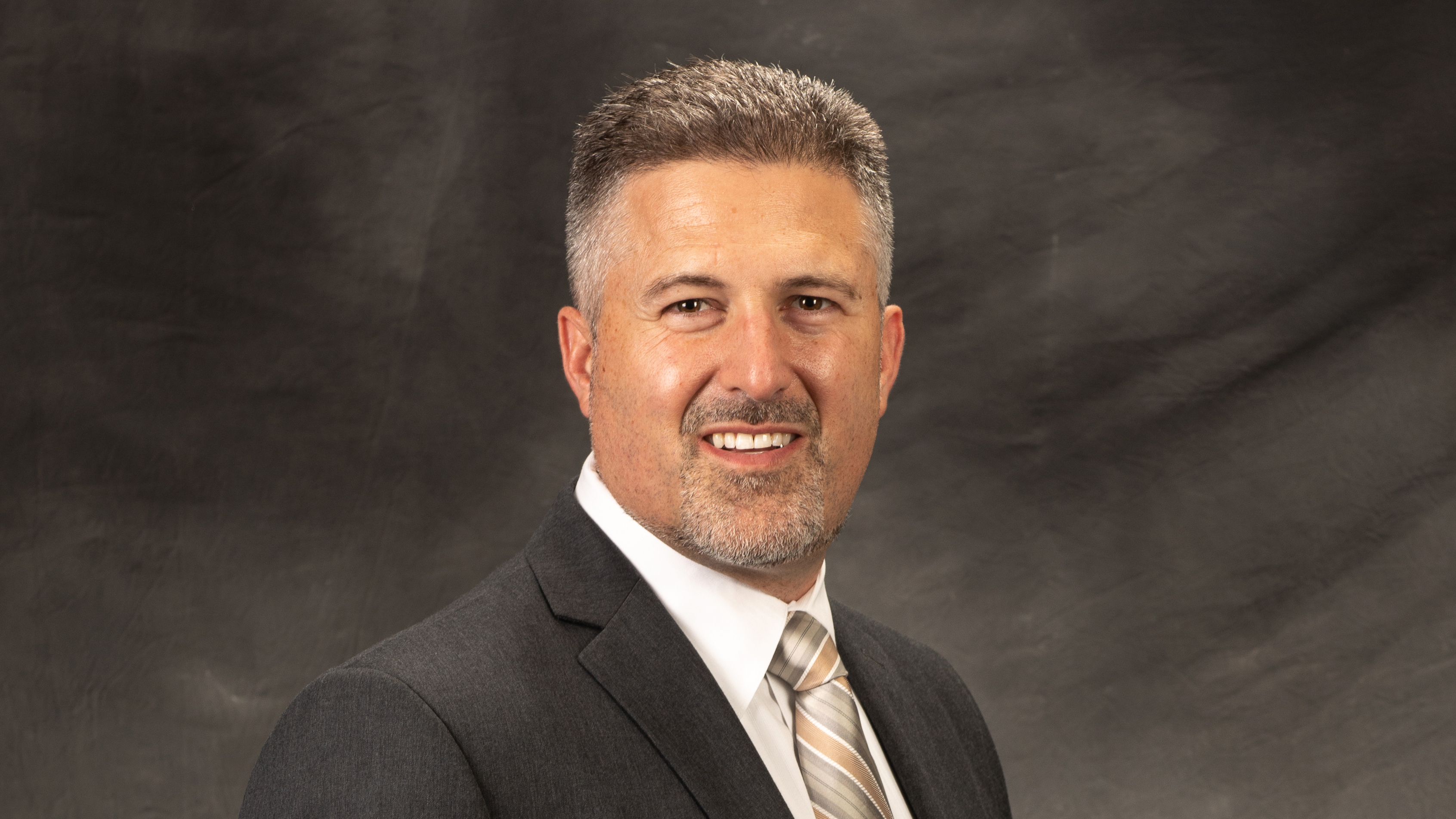 Distinguished Alum: Dern works to fulfill a mission | Sacramento State